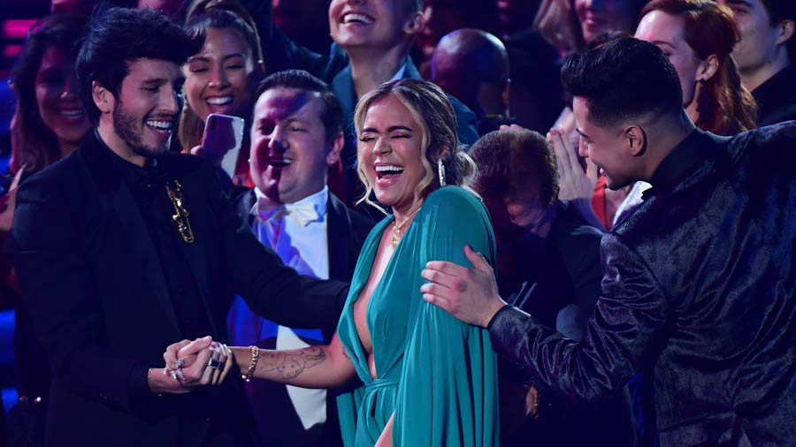 Este es vestido de Karol G del que todos hablan | Noticias de El Salvador - elsalvador.com