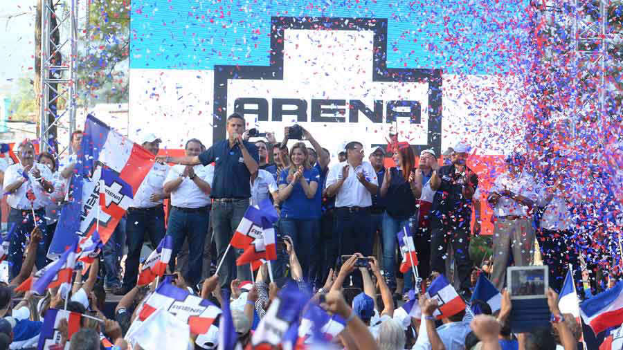 ARENA celebra cierre de campaña electoral en San Salvador y Santa Tecla ...