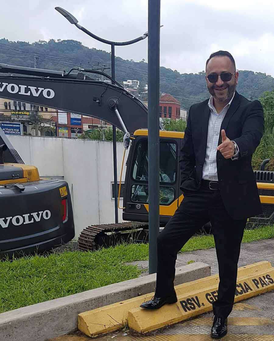 Pedro Llanes vive sus retos al ritmo de la conga y de la velocidad ...