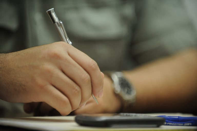 Salvadoreño Jorge Galán es finalista en premio internacional de novela ...