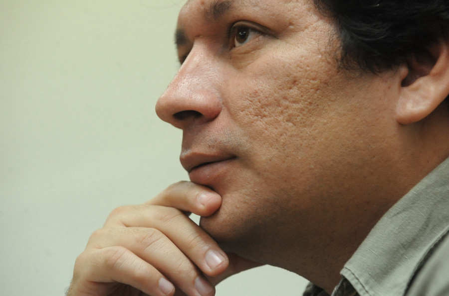 Salvadoreño Jorge Galán es finalista en premio internacional de novela ...