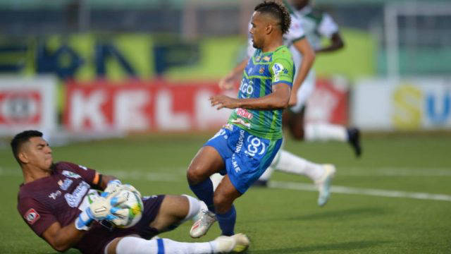 Noche alegre para Santa Tecla en casa | Noticias de El Salvador ...