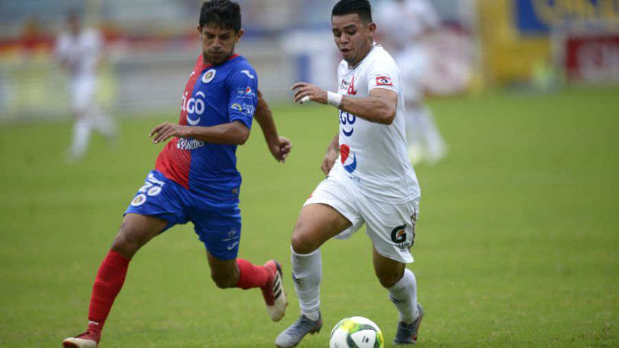 Alexander Larín recuerda su etapa en FAS y comienza a calentar la final ...