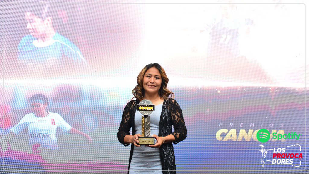Los Provocadores platicaron con Damaris Quelez, la mejor futbolista ...