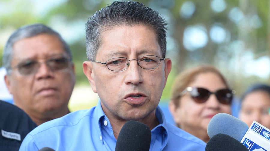Partidos rechazan propuesta de diputado Mario Tenorio de retirar ...