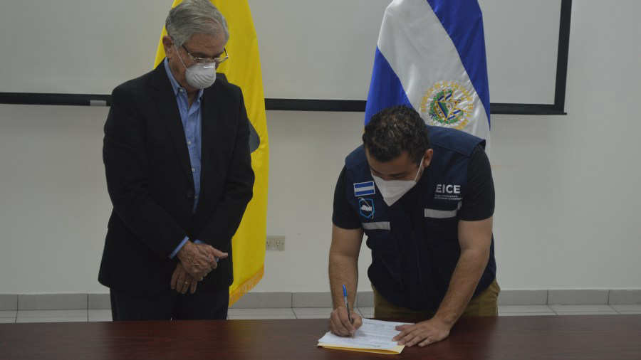 Corinca entrega material para hospital que se construye en Cifco ...