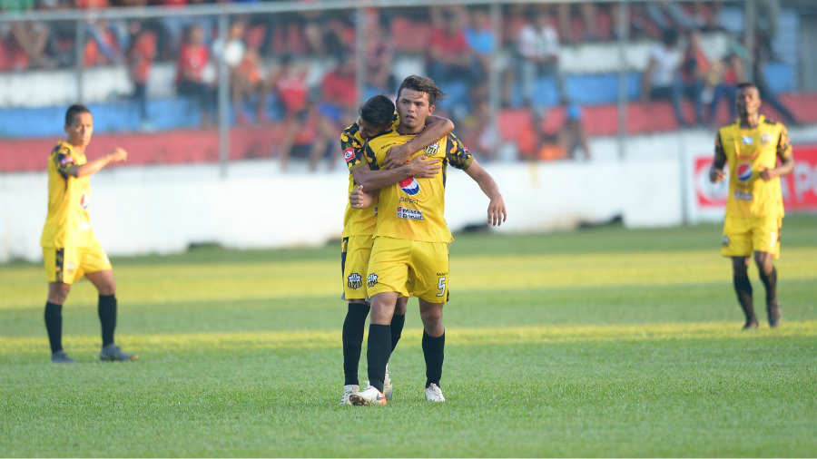 El drama de Anthony Roque, jugador de 11 Deportivo: “Tuve que evacuar ...