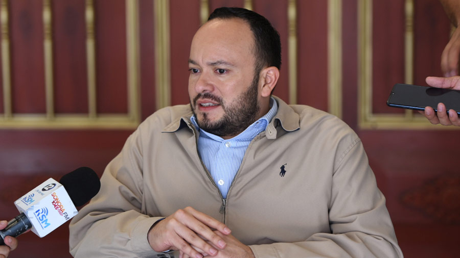 Diputado David Reyes: "Ley busca cambiar sentido de lástima hacia ...