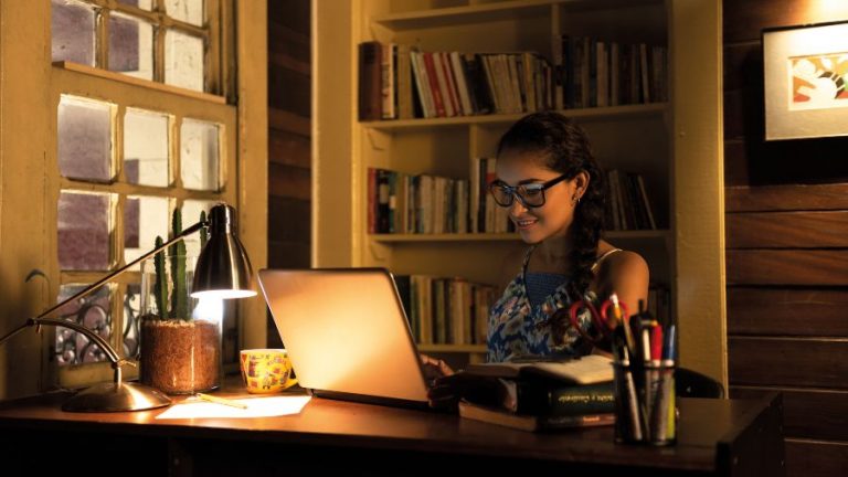 Así se imparten las clases virtuales en la UTEC, un modelo educativo de ...