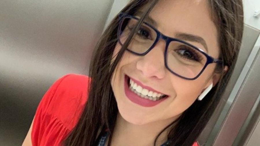 Alejandra Ochoa deslumbra con su sonrisa y casi opaca la belleza de sus ...
