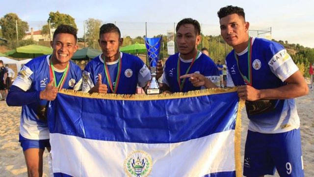 Heber Ramos, futbolista de la Selecta Playera espera que su experiencia ...