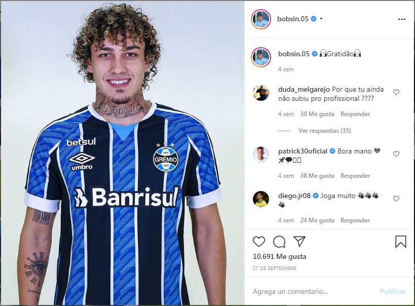 Amor a flor de piel: Jugador brasileño pide matrimonio a su novia con ...