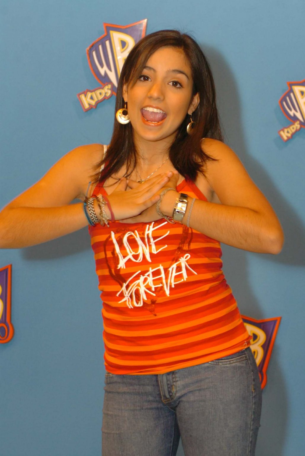 VIDEO: Así luce hoy la estrella infantil salvadoreña Daniela Hernández ...