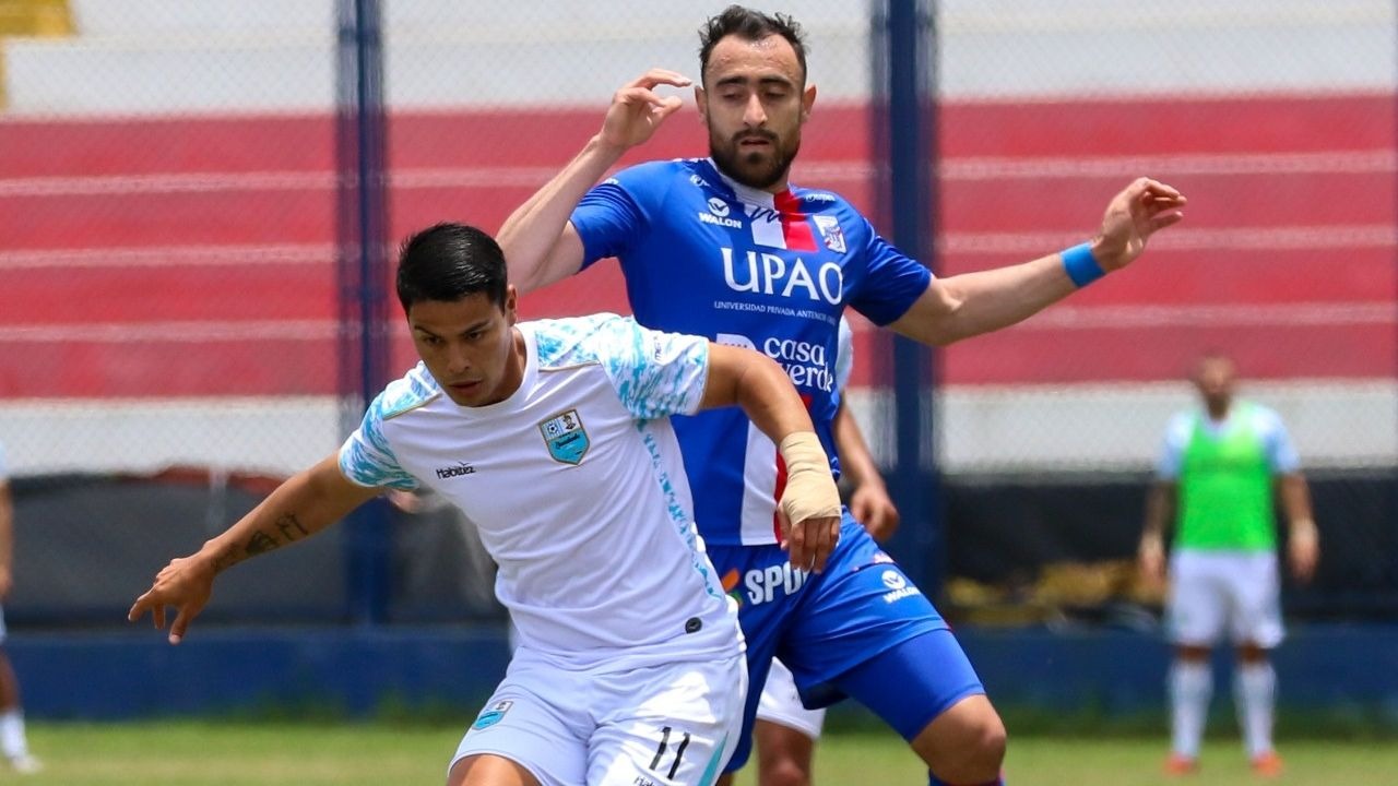 VIDEO: Kevin Santamaría y Llacuabamba acarician el descenso en Perú ...