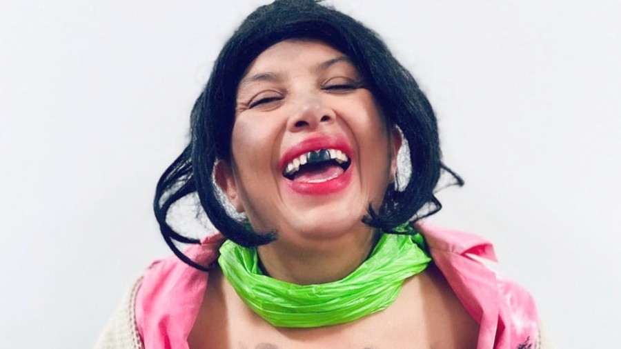 VIDEO: La Chupitos hace divertida y ocurrente traducción de un rap de ...