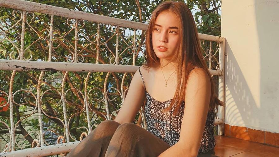 Daniela Ardón quiere hacer su casita y un fan le sugiere juntarse con ...