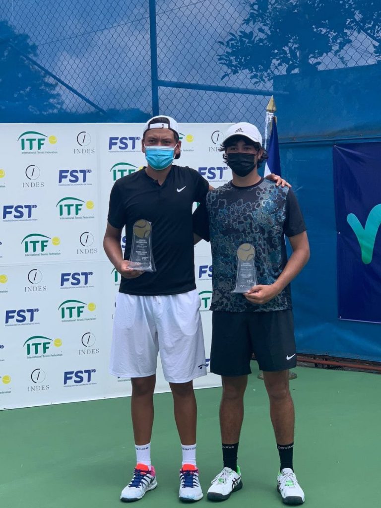 El tenista salvadoreño Alejandro Licea se consagra en el circuito ...