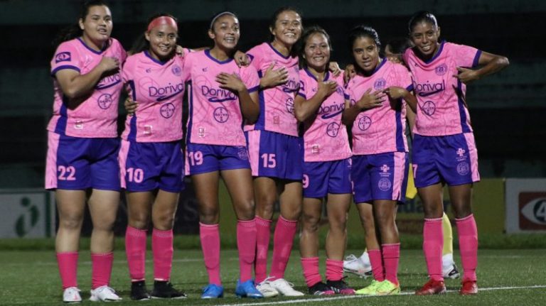 Club Deportivo FAS y Alianza Women se mantienen líderes en el fútbol ...