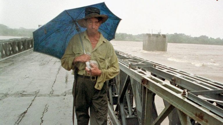 Impactantes imágenes del paso del huracán Mitch por El Salvador hace 25 ...