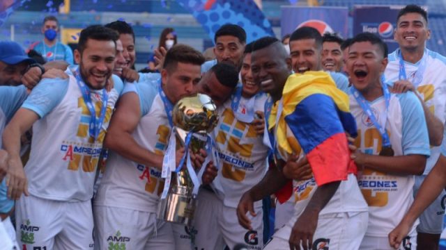 Alianza FC es campeón del Apertura 2021 y logra su corona 16 en el ...