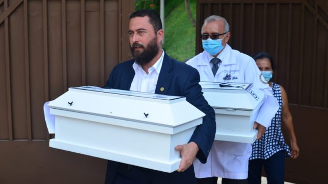 IML entrega seis osamentas de masacre del Río Sumpul - Noticias de El Salvador