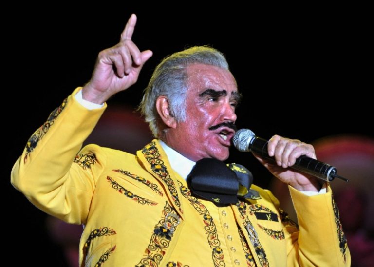 Vicente Fernández revive en un álbum póstumo - Noticias de El Salvador