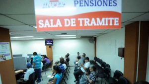 Casi el 60% de los jubilados del INPEP recibe pensión mínima - Noticias ...