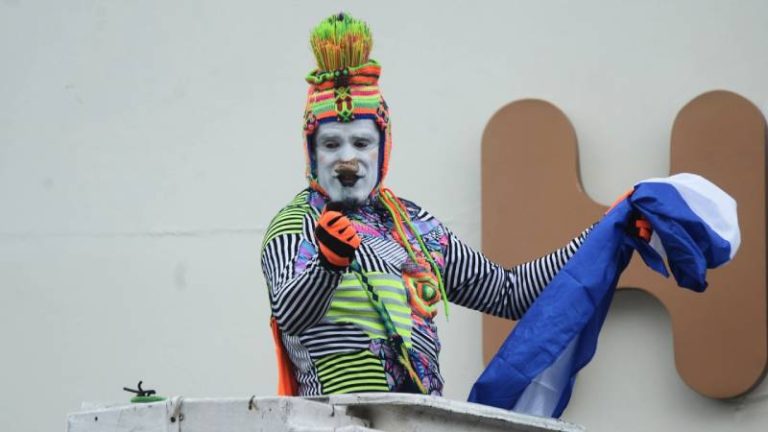 FOTOS: Karcocha emocionó a cientos de salvadoreños en el Centro ...