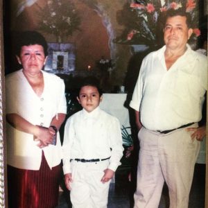 El viaje de Javier Zamora en su libro "Solito" - Noticias de El Salvador