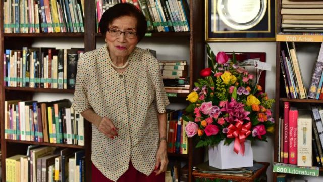 Doctora Isabel Rodríguez cumple 101 años de vida - Noticias de El Salvador