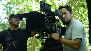 Talento salvadoreño en el set de "Luciérnagas en el Mozote" - Noticias de El Salvador