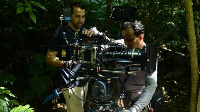 Talento salvadoreño en el set de "Luciérnagas en el Mozote" - Noticias de El Salvador