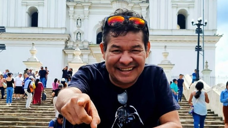 "Los homenajes se hacen en vida": Cocolito recibe reconocimiento por ...