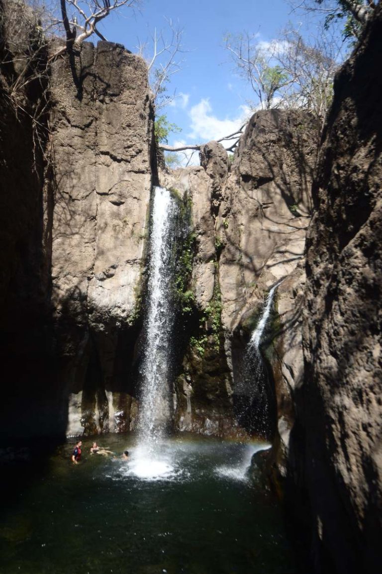 Visita las cascadas de Tamanique, un tesoro oculto entre montañas ...