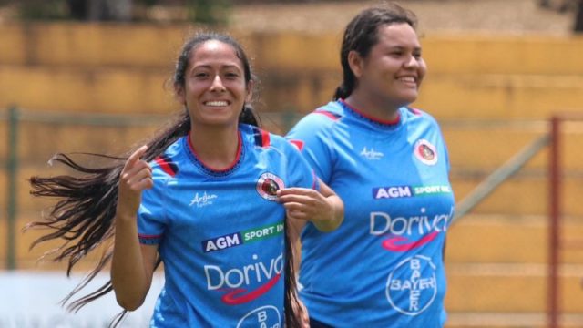 Águila es el superlíder del fútbol femenino salvadoreño