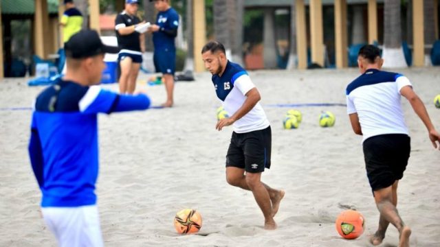 FOTO. Frank Velásquez y su hermano hacen historia en Concacaf