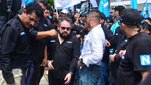 Nuevas Ideas presentó al TSE las inscripciones de candidaturas para ...