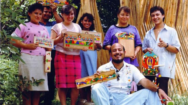Fernando Llort, el soñador que pintó de colores El Salvador