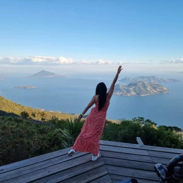 Así se vive un amanecer en el volcán de Conchagua