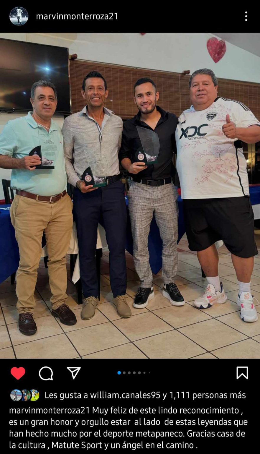 Metapán homenajeó a un jugador de Alianza - Noticias de El Salvador