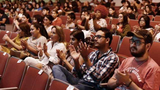 Documental aborda la vida y obra del artista salvadoreño Giovanni Gil ...