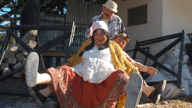 Icónicas imágenes de "La Tenchis" en TCS - Noticias de El Salvador