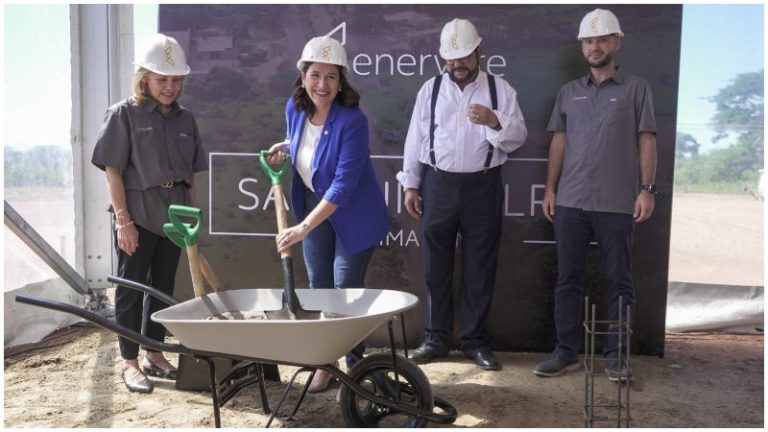 Enerwire coloca la primera piedra de su proyecto de expansión ...