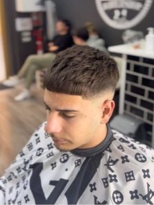 Tendencias en cortes de pelo para hombres en 2025 - Noticias de El Salvador