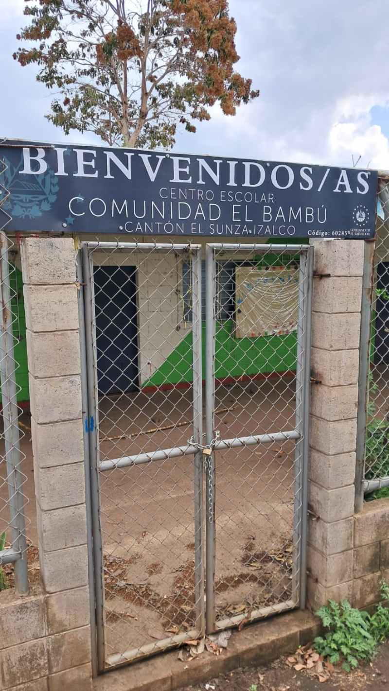 Instalaciones de escuela cerrada en Sonsonate sigue en desuso ...
