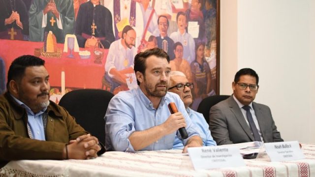 "El régimen de los hermanos Bukele ha desmantelado la democracia"