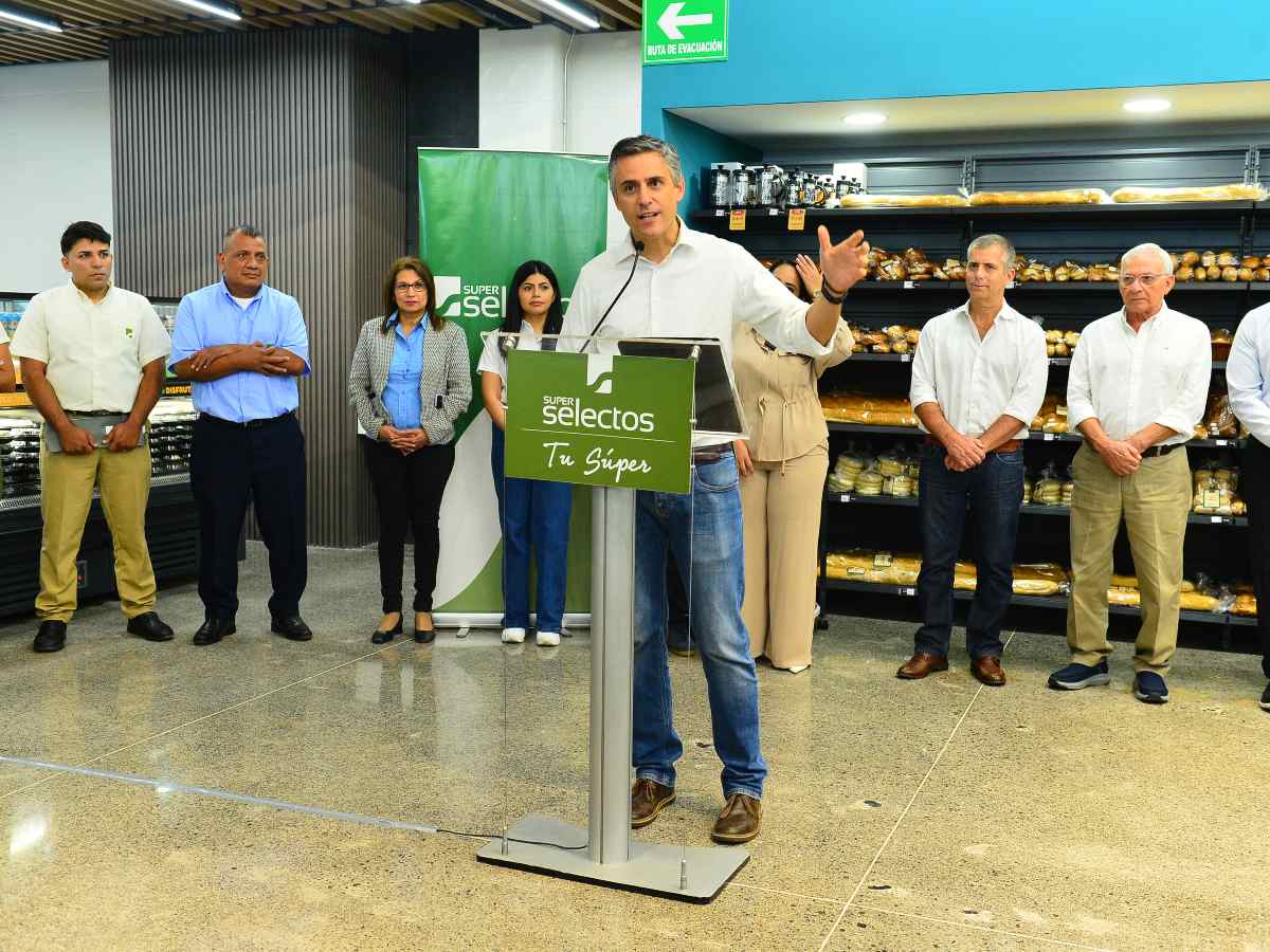 Súper Selectos abre sucursal en El Encuentro, Zacatecoluca