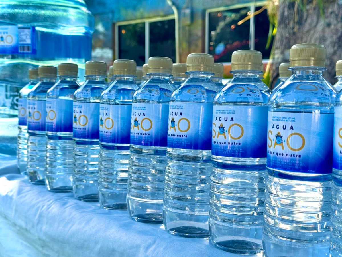 Agua SAO: así es la nueva marca de agua municipal presentada en Santa ...