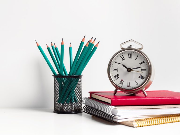 ¿Estamos cansados de lo digital? 2026 parece decir que sí - Noticias de ...