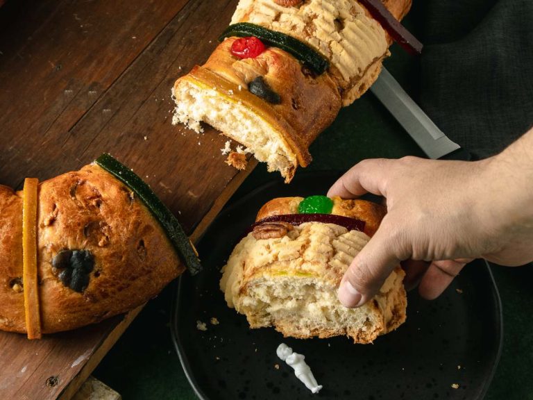 Qué significa el muñequito en la Rosca de Reyes - Noticias de El Salvador